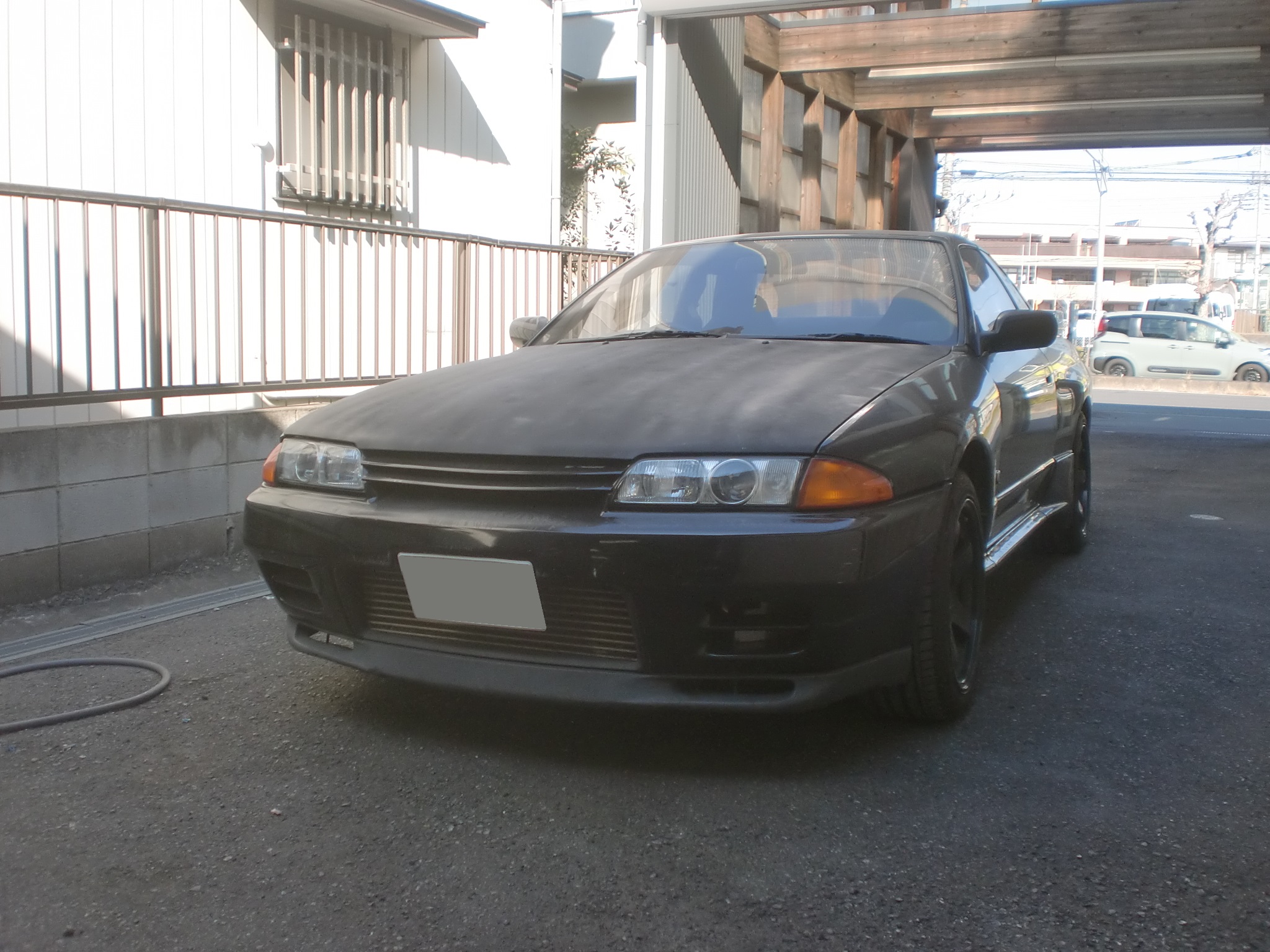 BNR32 GT-R オールペン WV2 スパークリングシルバー 下処理編 その1 | 埼玉県川口市の板金塗装、オールペンならワイズオートデザイン